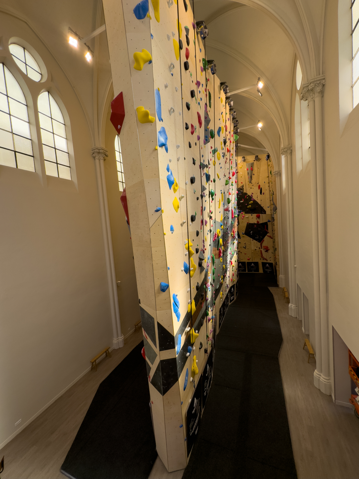 Salle d'escalade Paris 15e - Sèvres-Lecourbe, Paris Rive Gauche ...