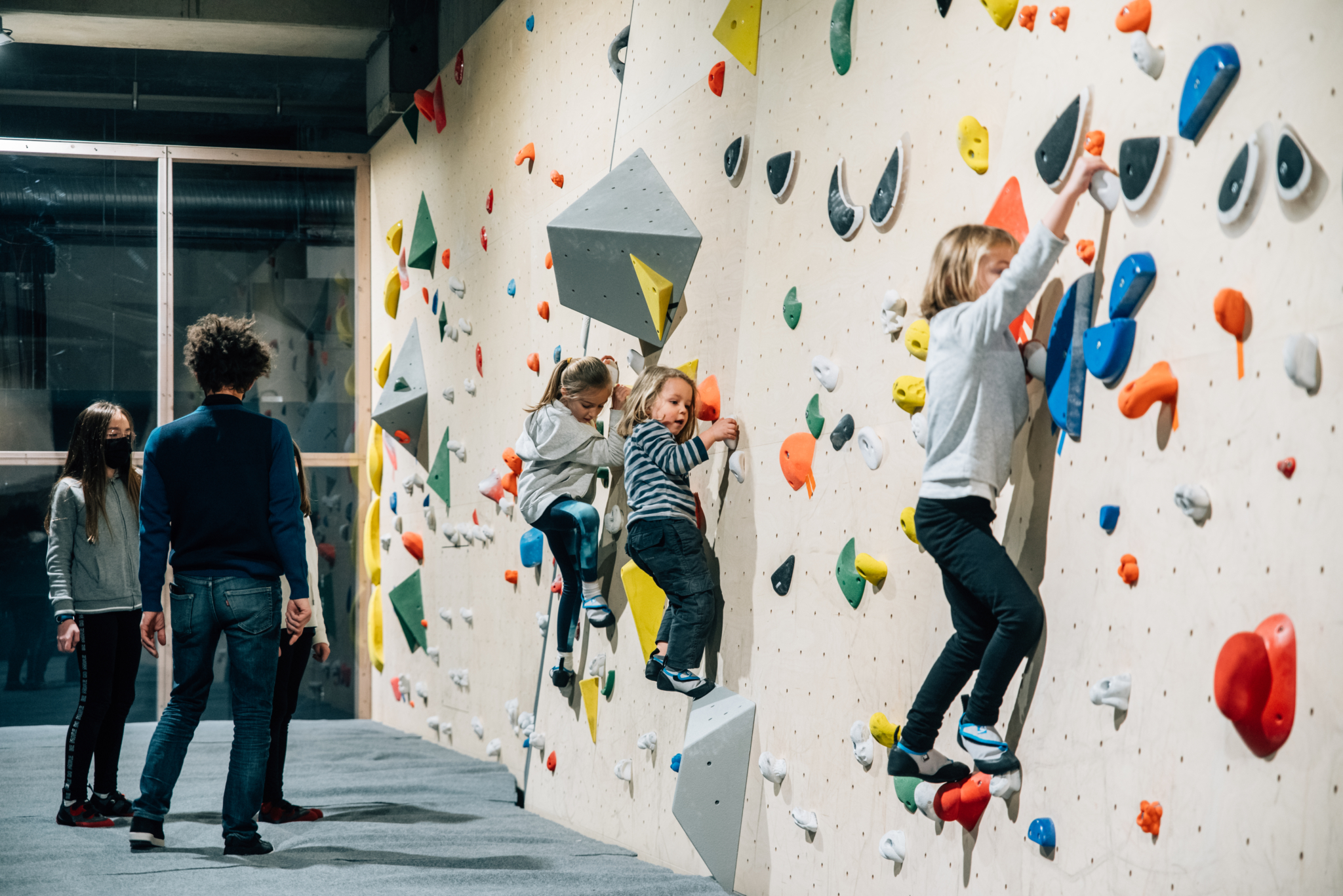 Climbing District Academy: Paris’ premier climbing school - Climbing ...